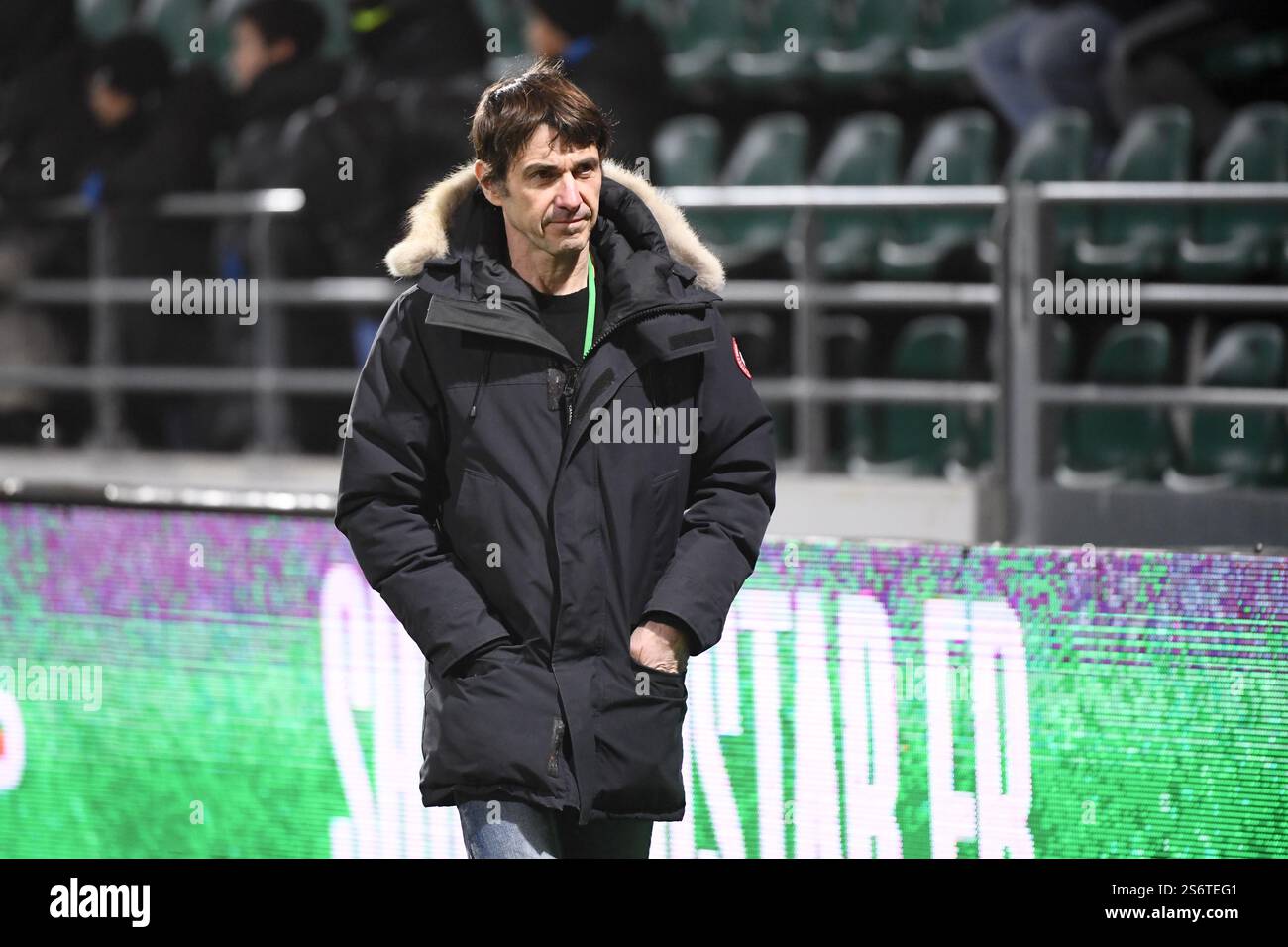Gregory POIRIER (Entraineur Red Star) during the Ligue 2 BKT match ...
