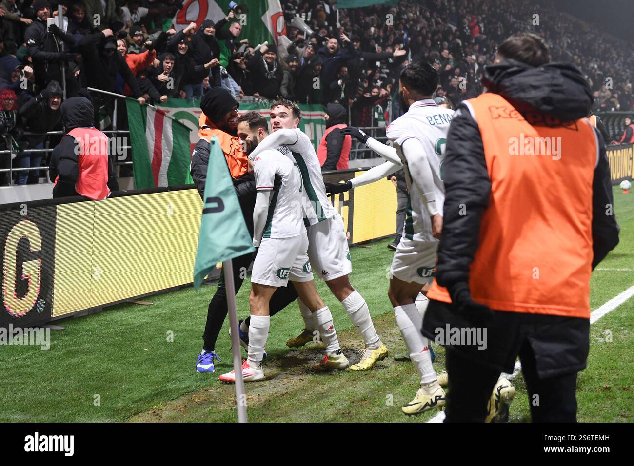 20 Dylan DURIVAUX (red) - 07 Damien DURAND (red) during the Ligue 2 BKT ...