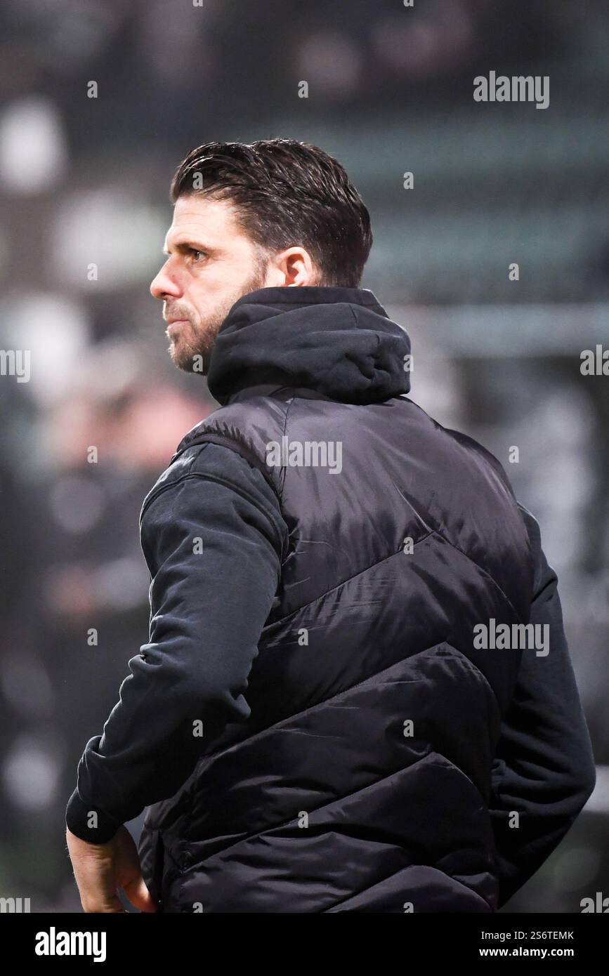 Gregory POIRIER (Entraineur Red Star) during the Ligue 2 BKT match ...