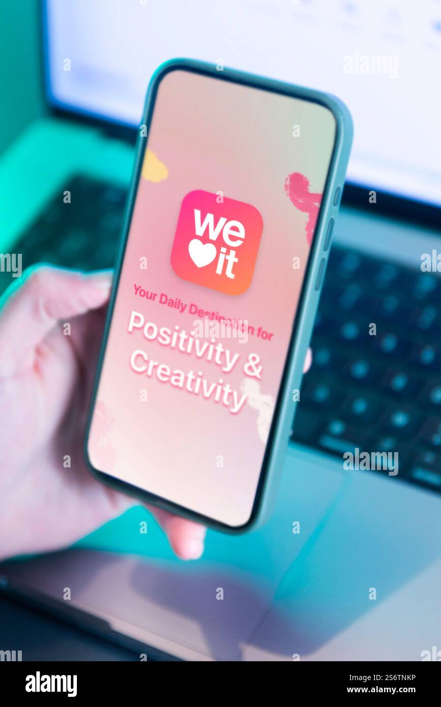 Now, a phone with the We Heart It app, an image-based social network ...