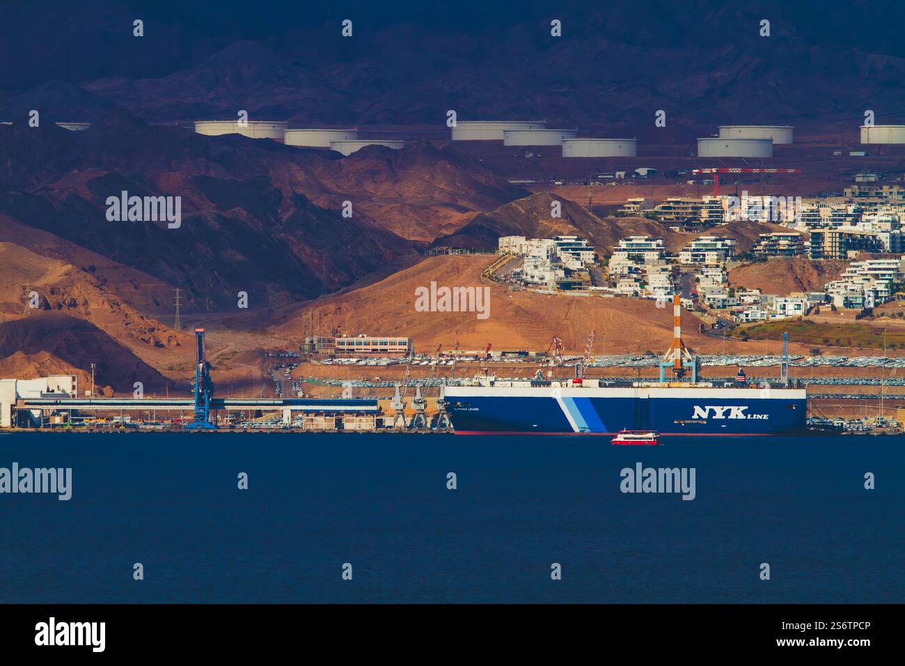Middle East, Jordan, Aqaba, Gulf of Aqaba, Israeli coasts seen from ...