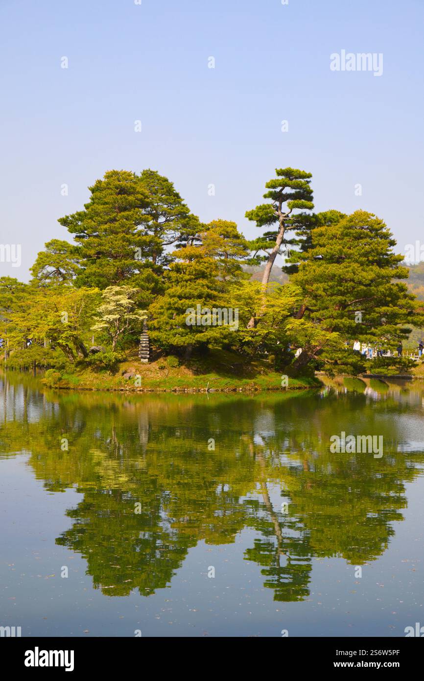 Japan, Kanazawa, Kenrokuen Garden Stock Photo - Alamy