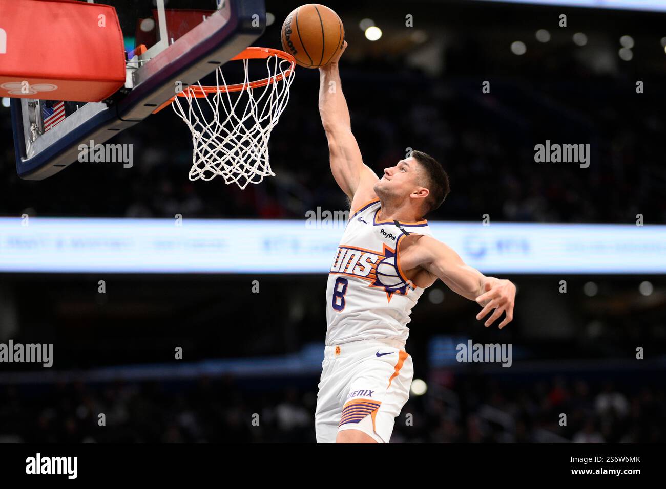 Phoenix Suns guard Grayson Allen (8) in action during the first half of ...
