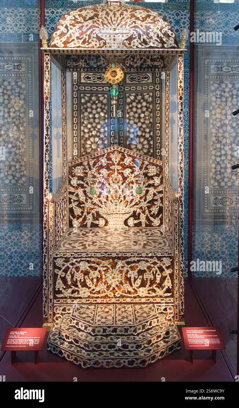 Turkey, Revan Pavilion, monument, Fourth Court, travel, Europe, Topkapi ...