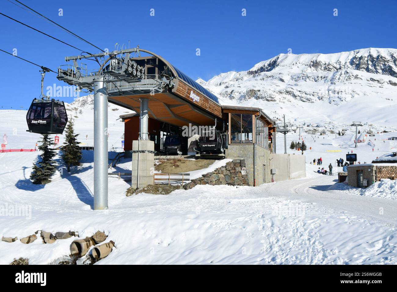 Alpe Huez, France. 13th Jan, 2025. Alpe d Huez ski resort. Credit: SOPA ...