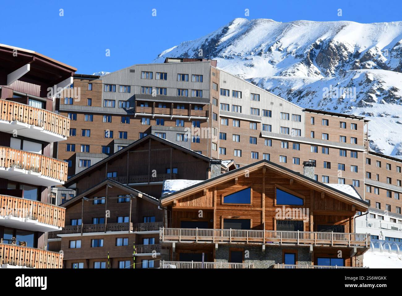 Alpe Huez, France. 14th Jan, 2025. Hotel seen in the Alpe d Huez ski ...