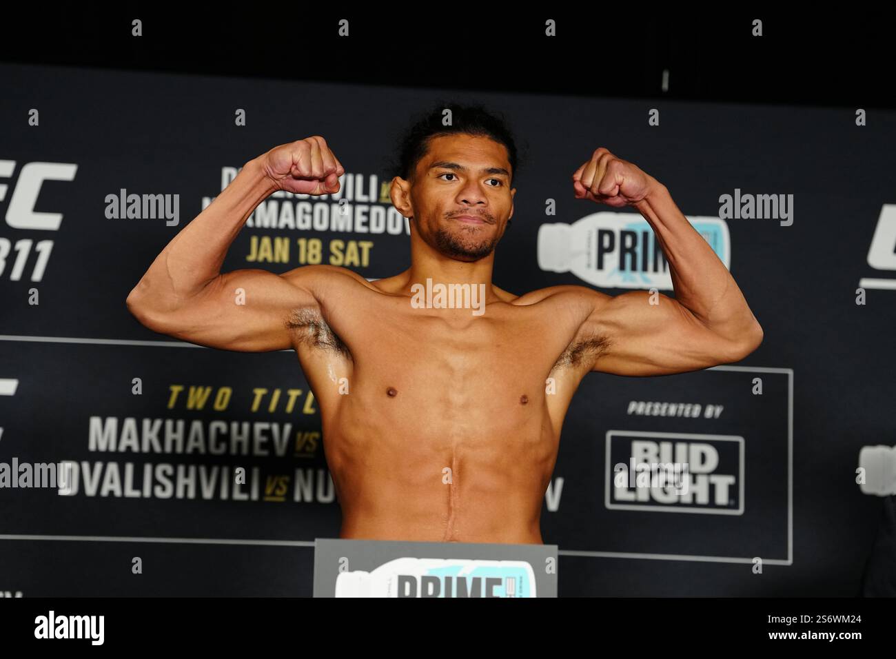 LOS ANGELES, CA- JANUARY 17: Billy Elekana steps on the scale for the ...