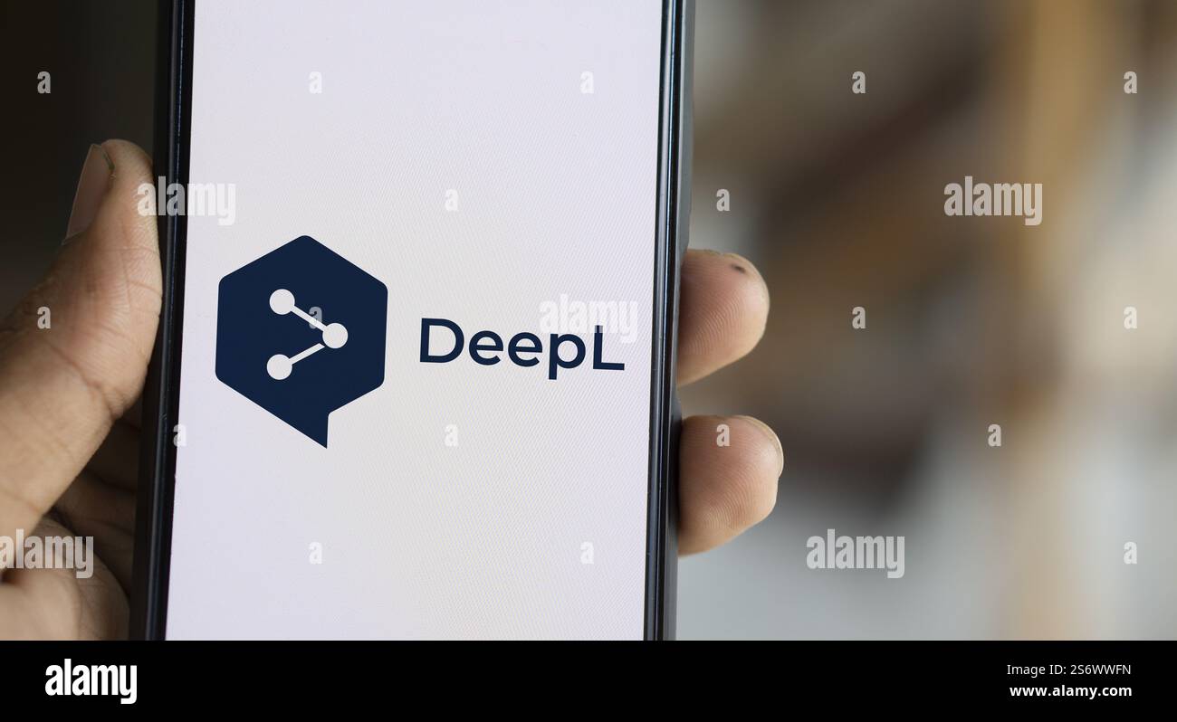 Deepl hi-res stock photography and images - Alamy