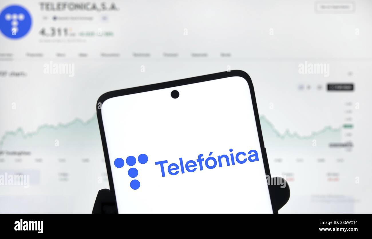 Telefonica logo hi-res stock photography and images - Alamy