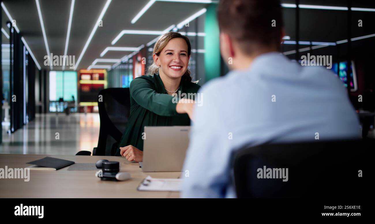 Disciplinary Meeting Or Interview Fail In Office Stock Photo - Alamy