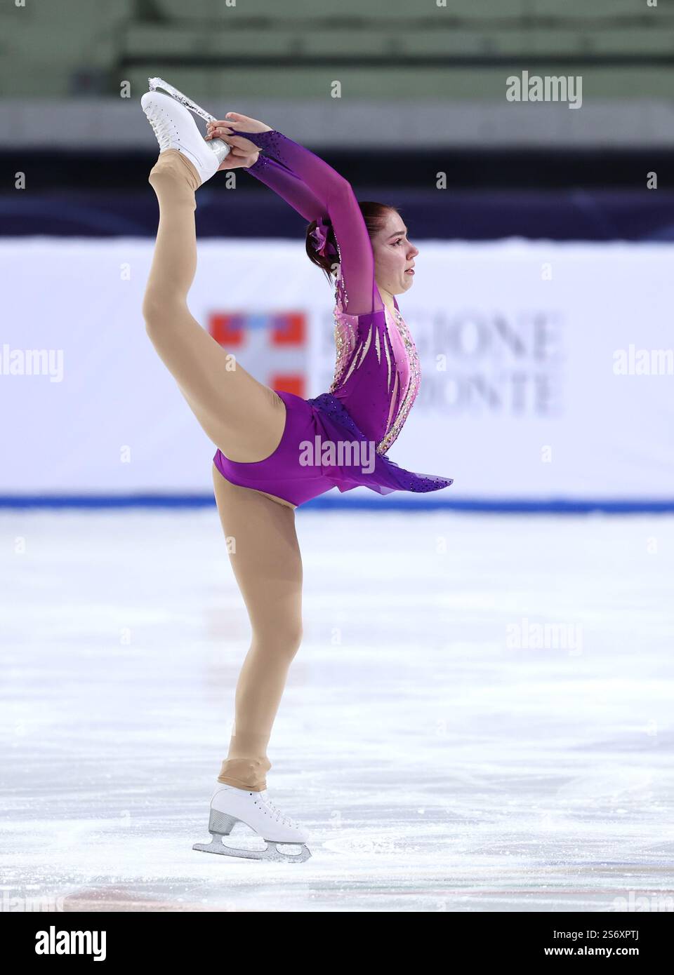 Turin, Italy. 17th Jan, 2025. Regina Schermann of Hungary competes ...