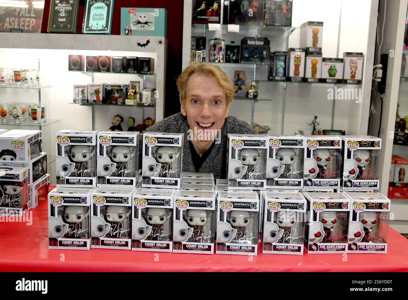 Burbank, United States. 11th Jan, 2025. Actor Doug Jones poses with a ...