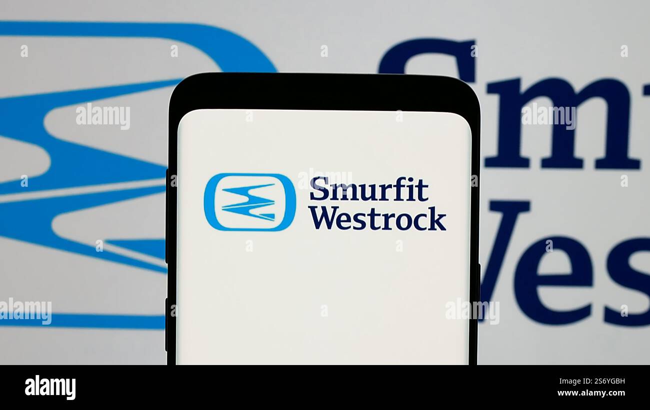 Smurfit westrock plc hi-res stock photography and images - Alamy