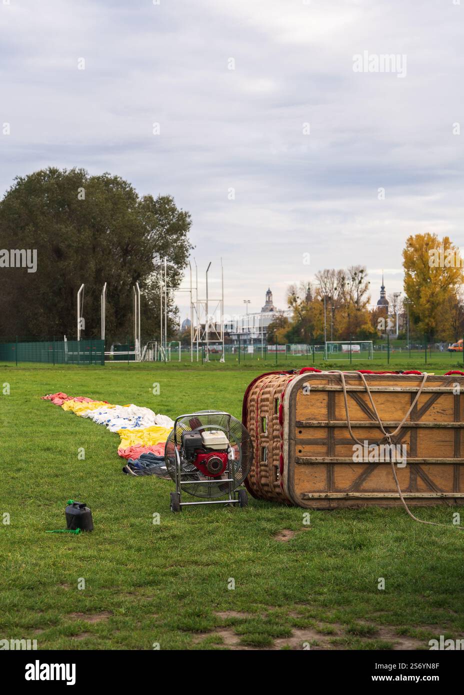 Balloon basket lies on ground waiting for dome to fill with air ...
