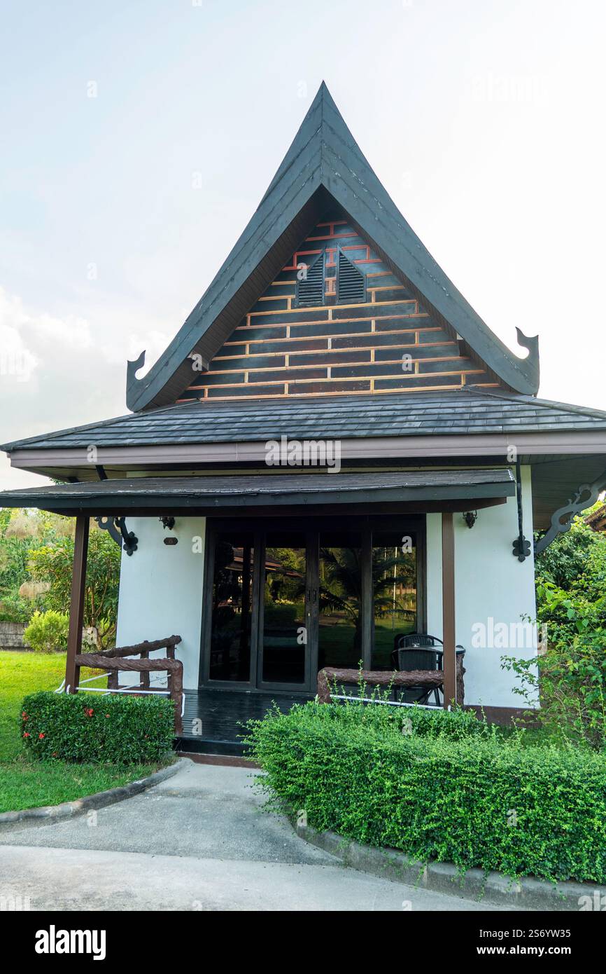 asian huts in rural thailand Stock Photo - Alamy