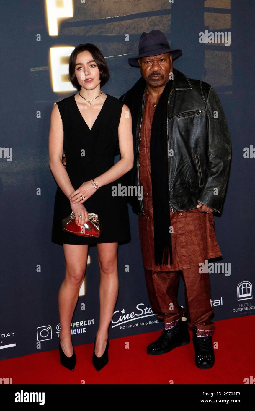 Luise Großmann und Ving Rhames bei der Premiere des Kinofilms Uppercut ...