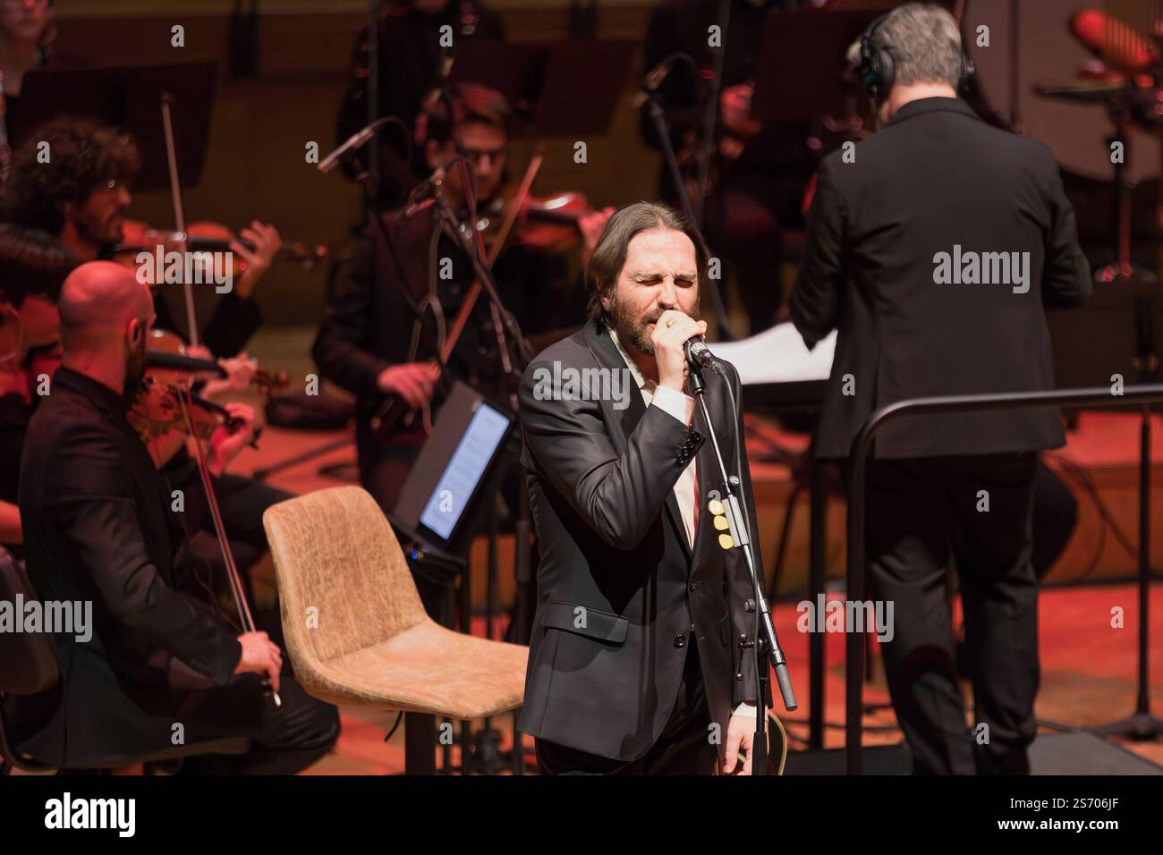 Italian singer Music Concert - Colapesce Dimartino - Archi, ottoni e ...
