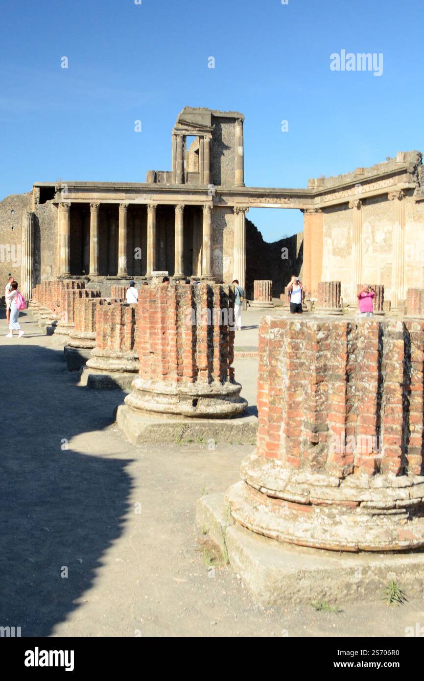The Basilica. Roman law courts, Pompeii. UNESCO world Heritage Site ...