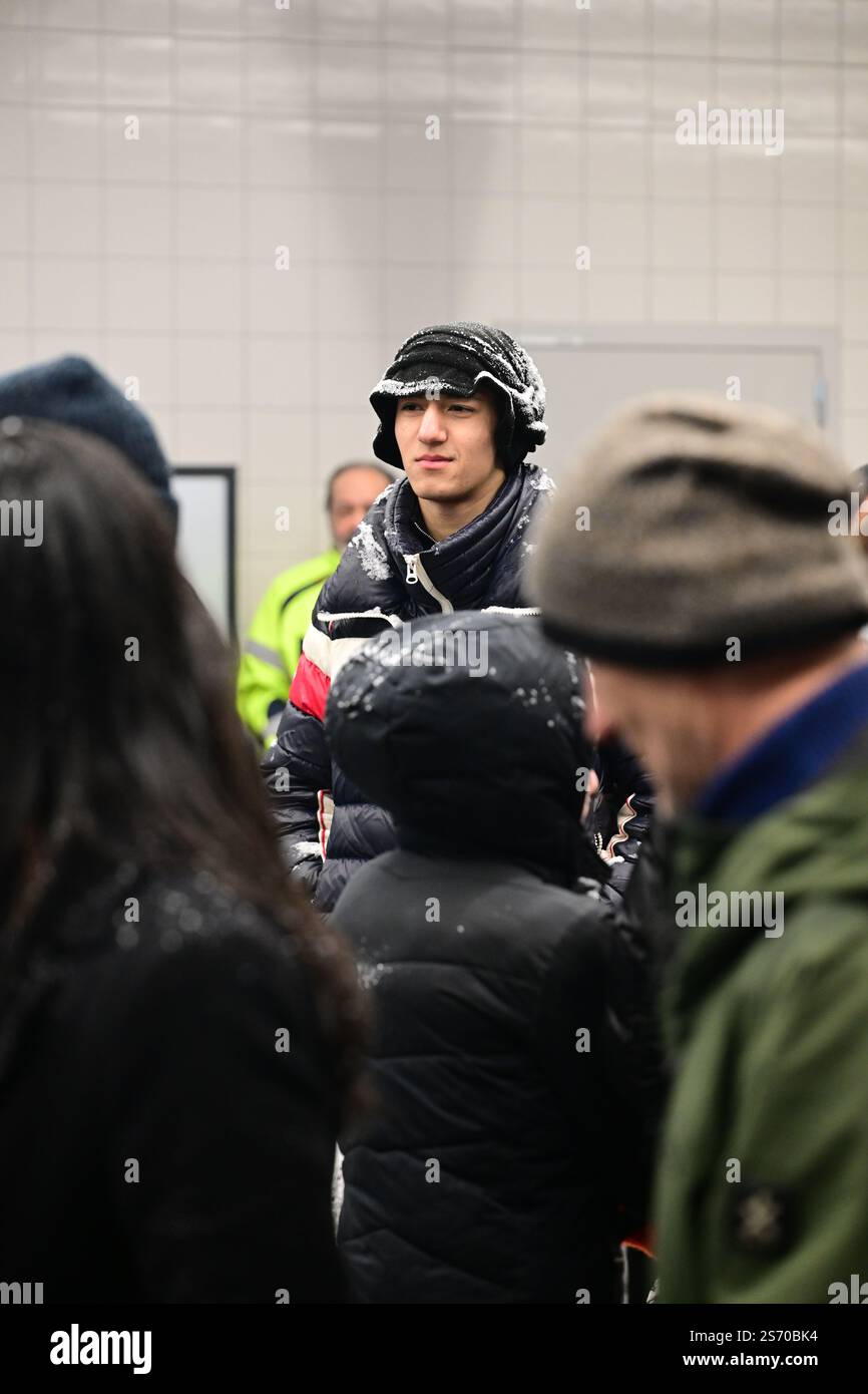Stockholm, Uppland, Sweden. January 1 2025. People in a crowded subway ...
