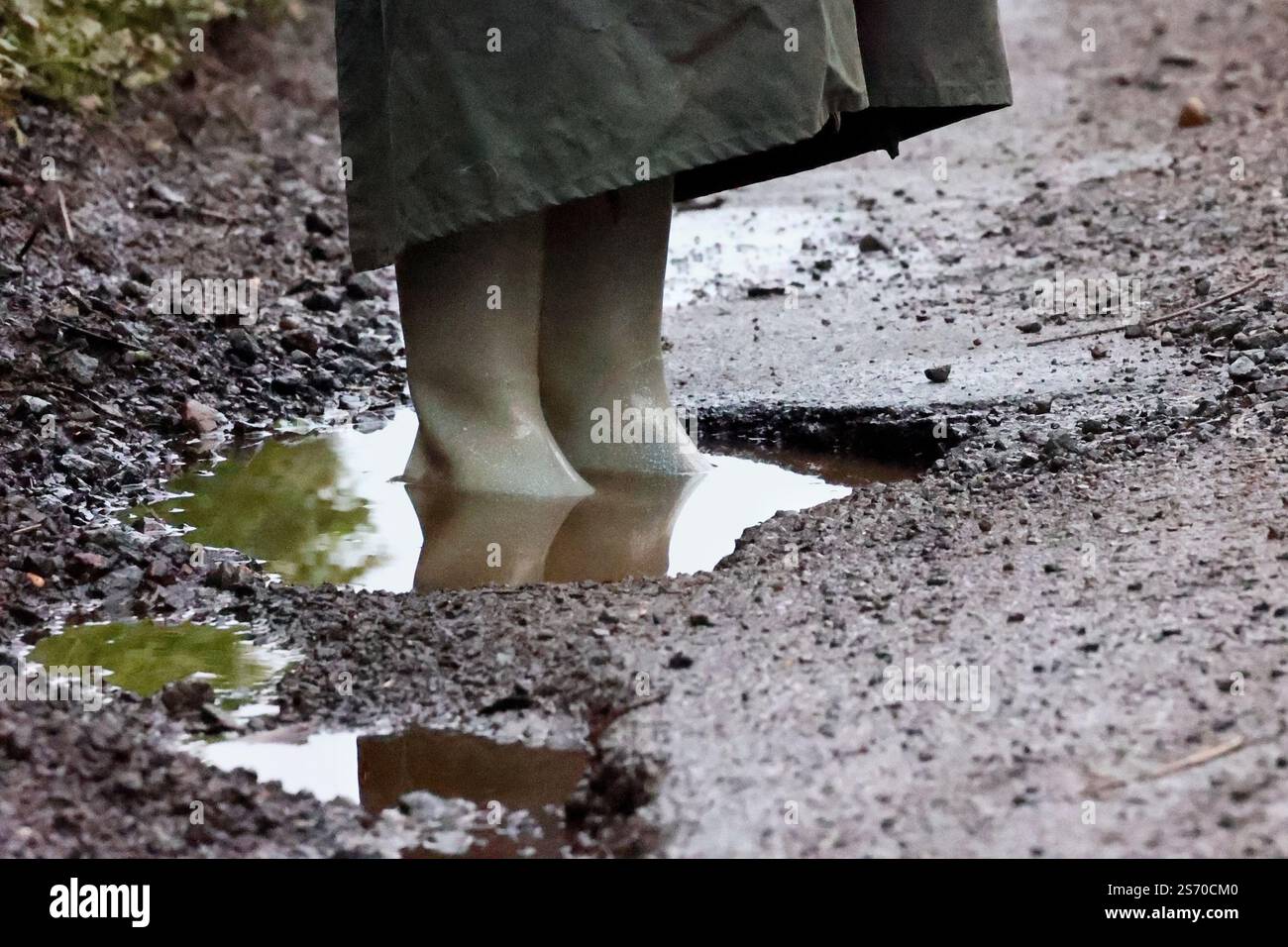 Dunsford, Devon, UK. 18th Jan, 2025. Ever increasing number of Potholes ...