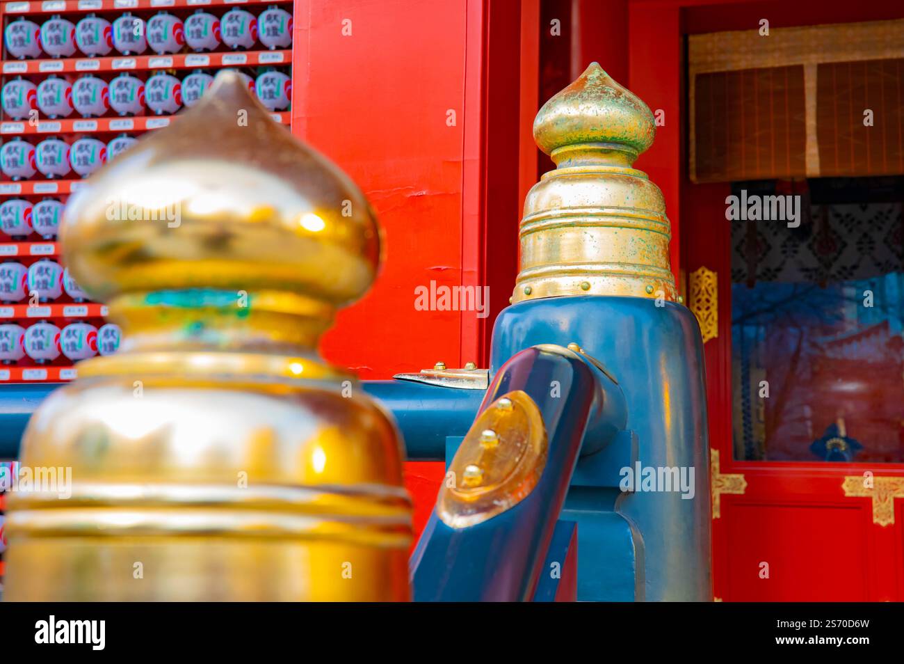 Main temple at Kanda shrine in Tokyo Stock Photo - Alamy