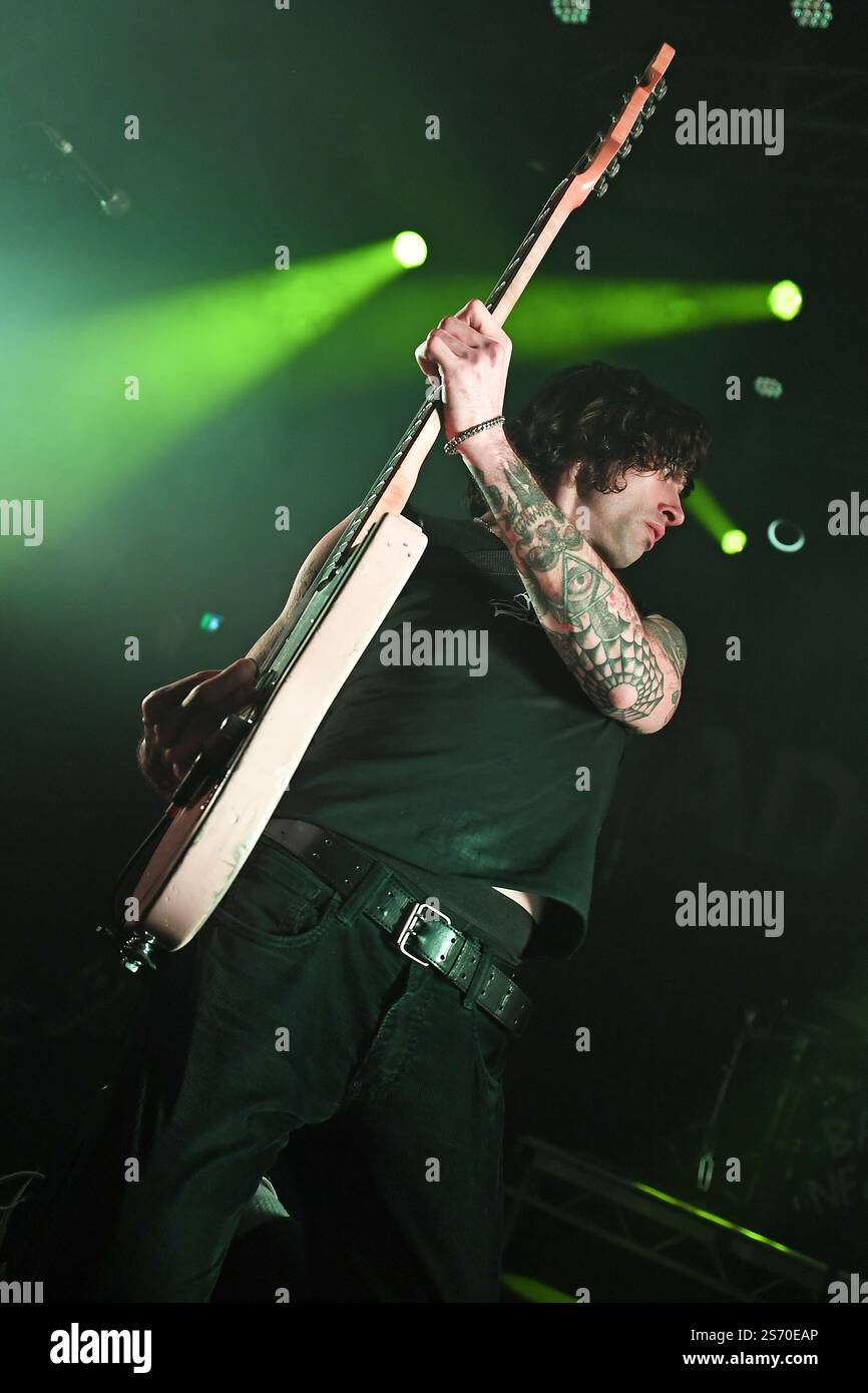 UK. 17th Jan, 2025. LONDON, ENGLAND - JANUARY 17: Will Power of ‘BAD NERVES' performing at ...