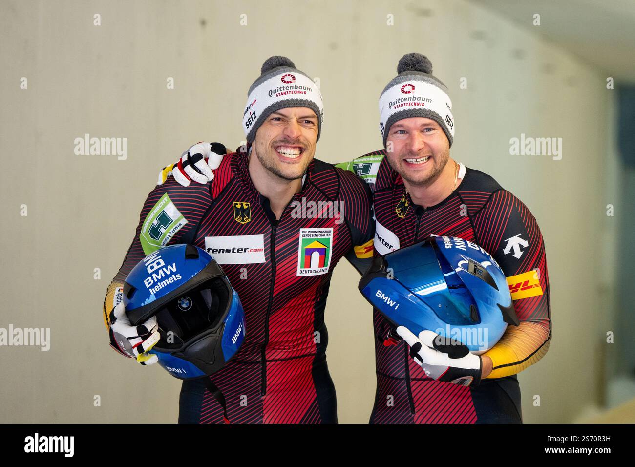 Johannes Lochner, Georg Fleischhauer (Deutschland) jubeln im Ziel ueber ...