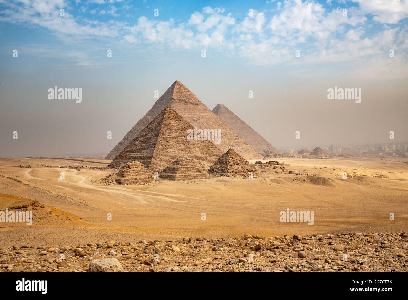 Egypt. Cairo - Giza. General view of pyramids from the Giza Plateau ...