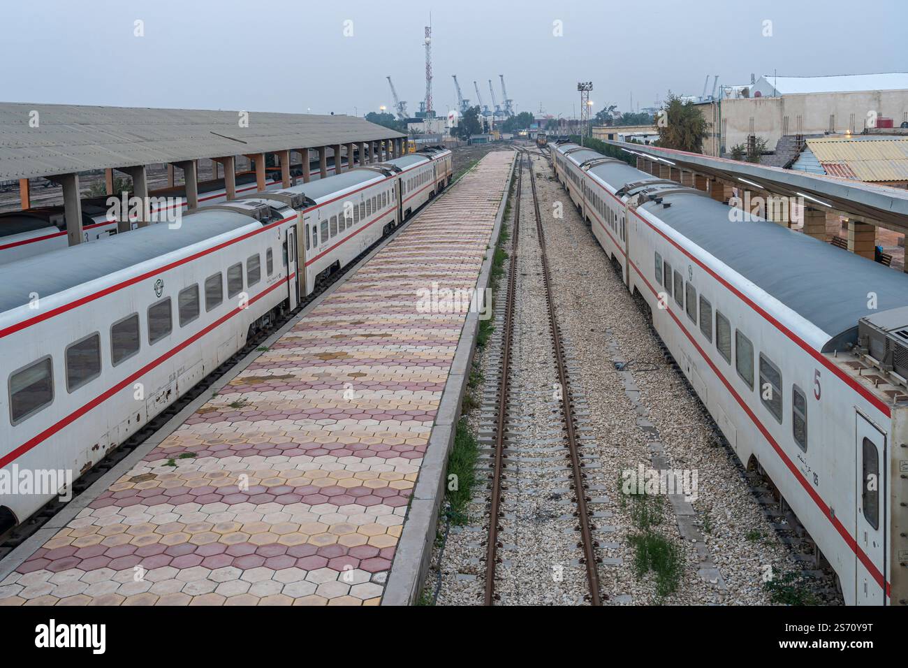 Basra railway station, Train traffic between Baghdad and Basra, Iraq ...