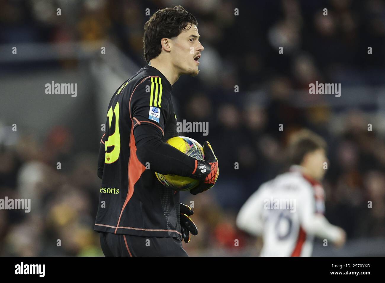 Rome, Italy. 17th Jan, 2025. Romaâ??s Belgian goalkeeper Mile Svilar ...