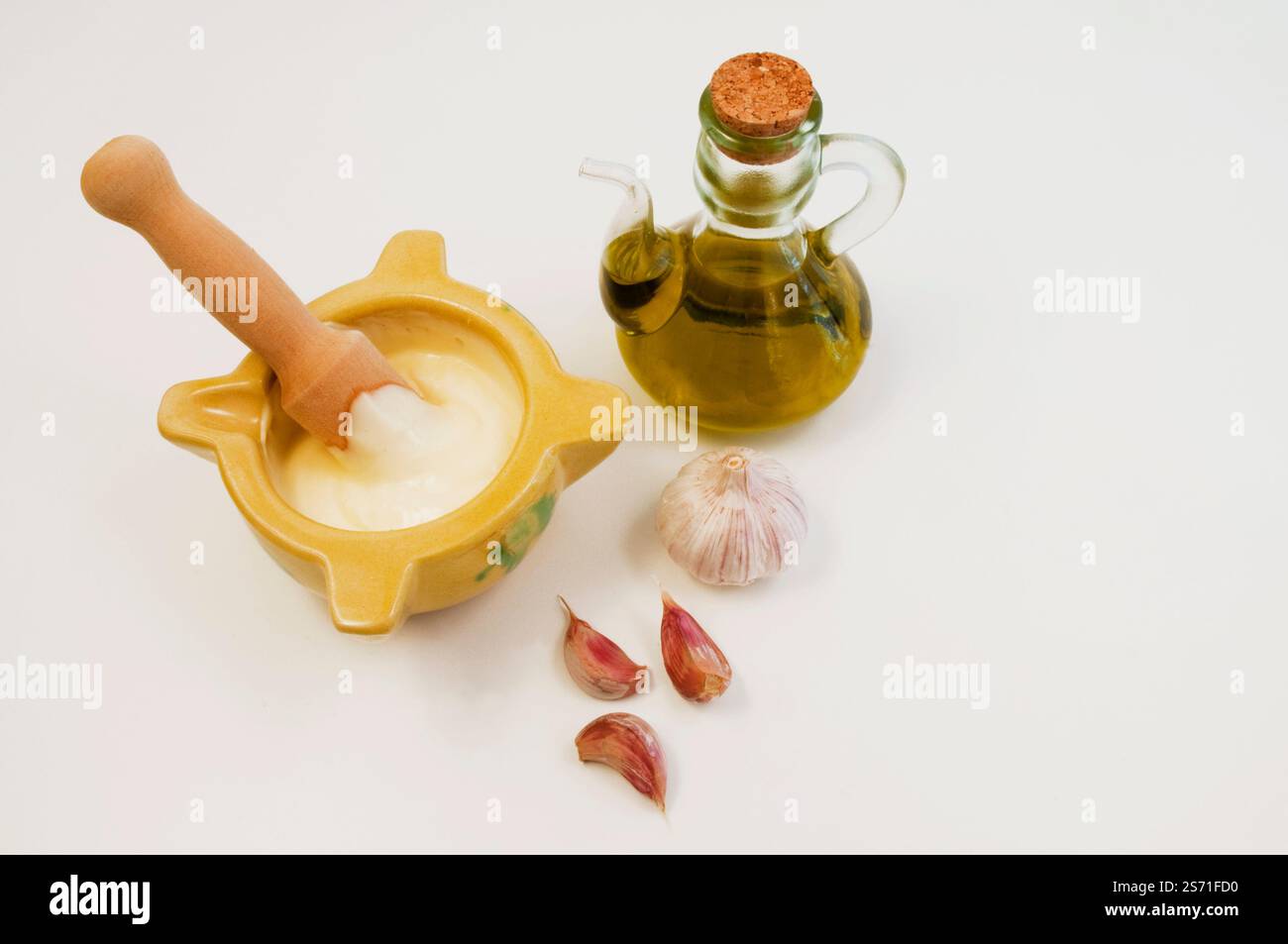 Salsas de ajo hi-res stock photography and images - Alamy
