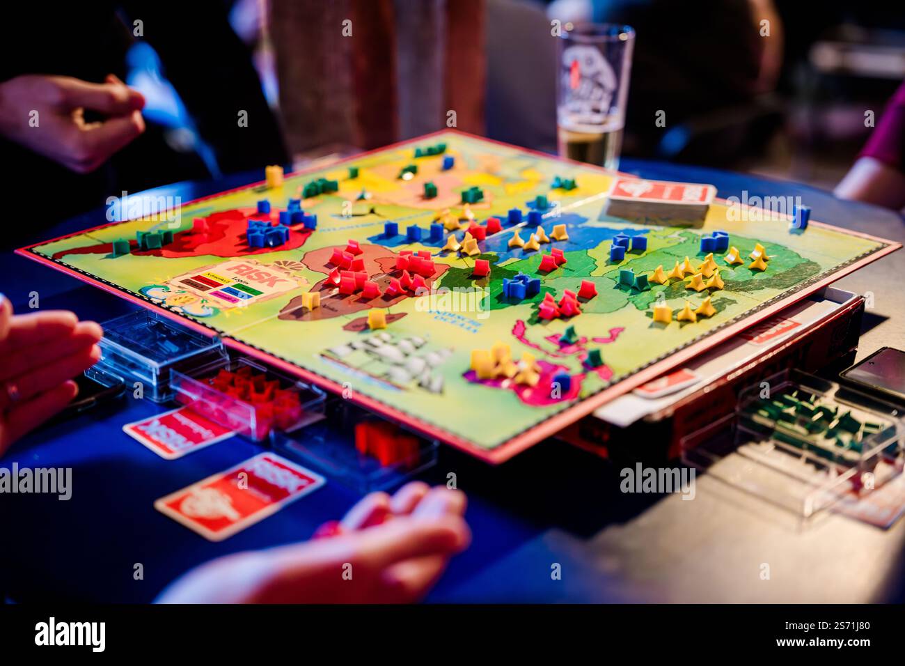 BREDA - Participants during the Dutch Risk Championship. Hundreds of ...