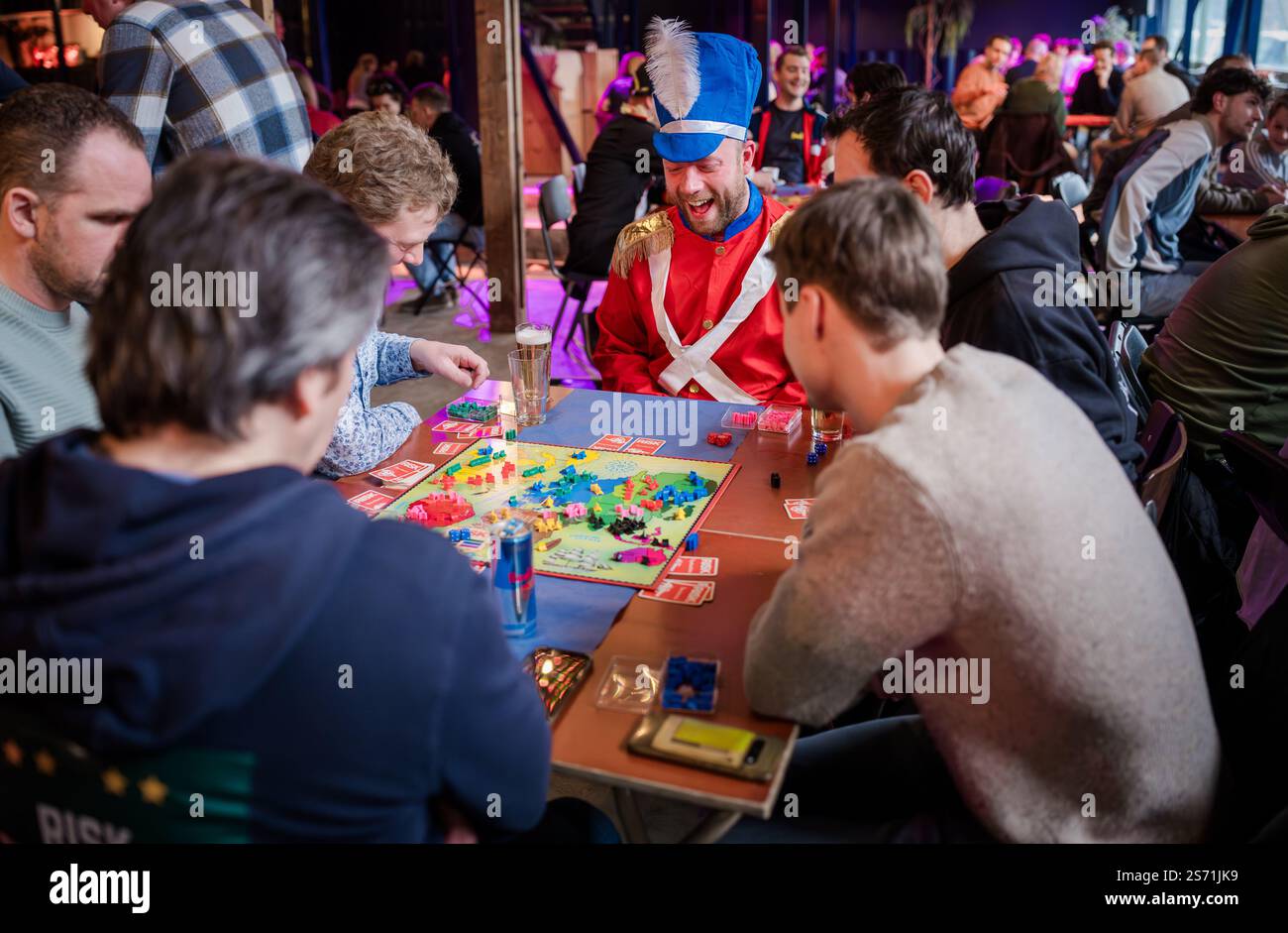 BREDA - Participants during the Dutch Risk Championship. Hundreds of ...