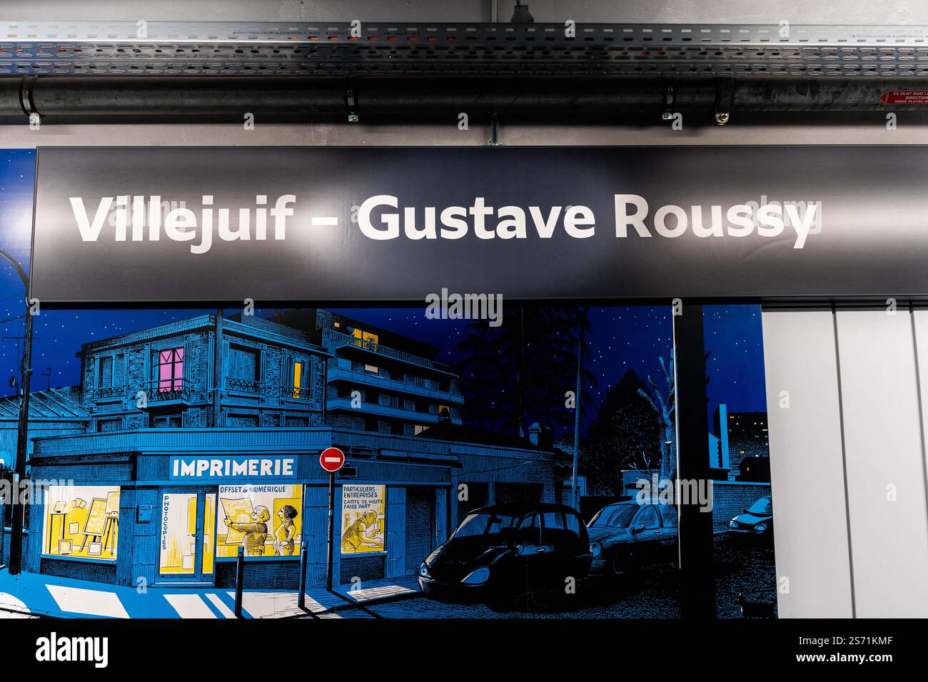 This photo is an illustration of the metro stop on line 14 Villejuif - Gustave Roussy with RATP ...