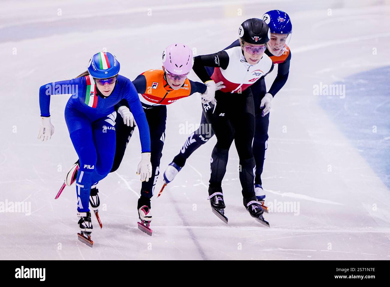 DRESDEN, GERMANY - JANUARY 18: Gloria Ioriatti of Italy, Zoe Deltrap of ...