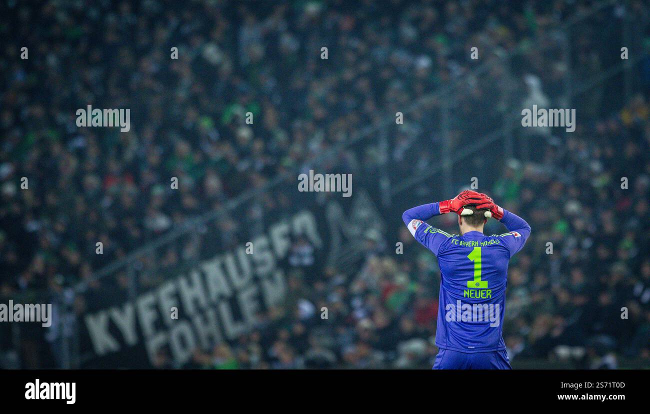 Mönchengladbach, Germany. 11th Jan 2025. Manuel Neuer (FCB) Borussia ...