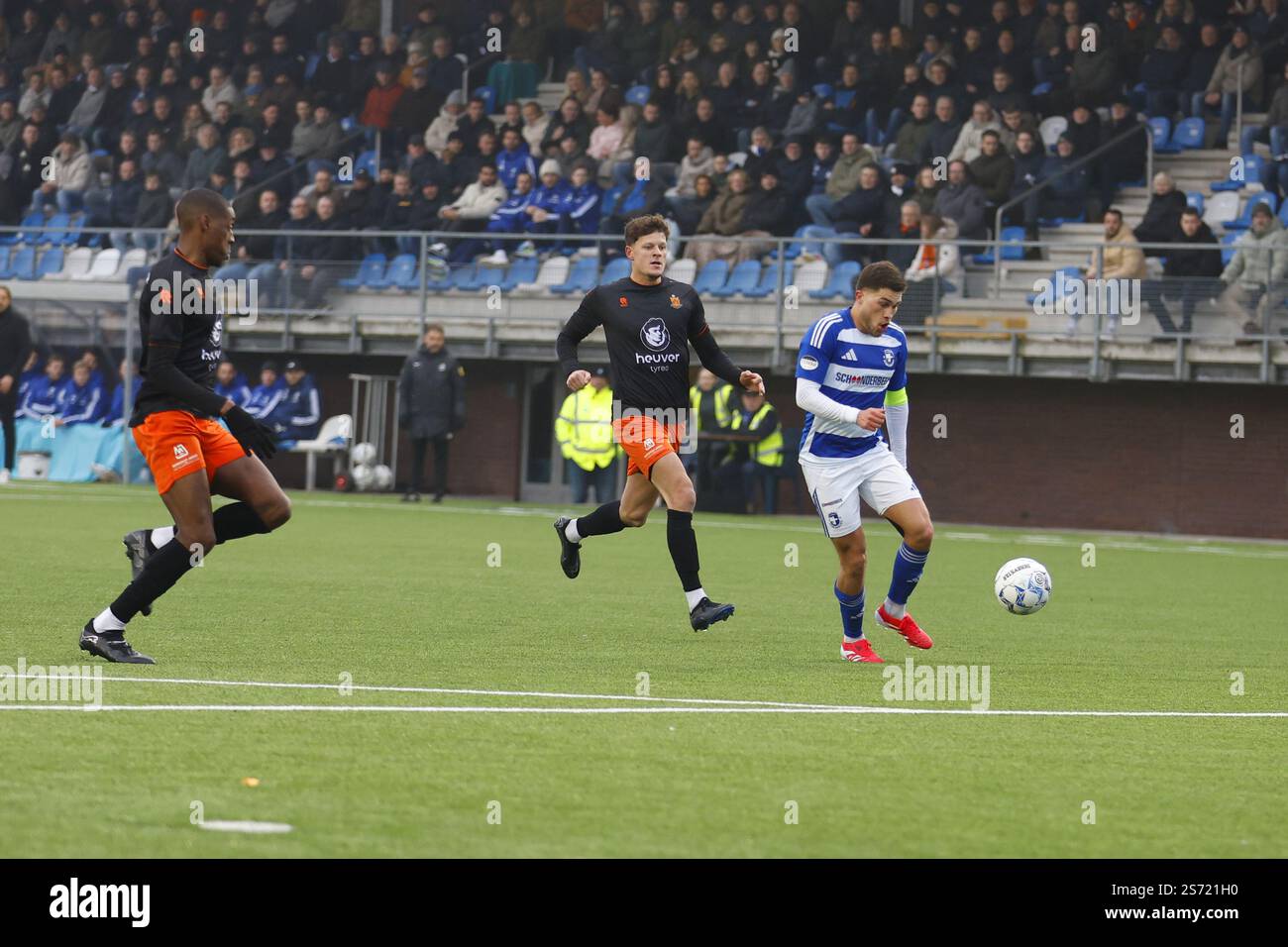 Spakenburg, Netherlands. 18th Jan, 2025. SPAKENBURG 18-01-2025 ...