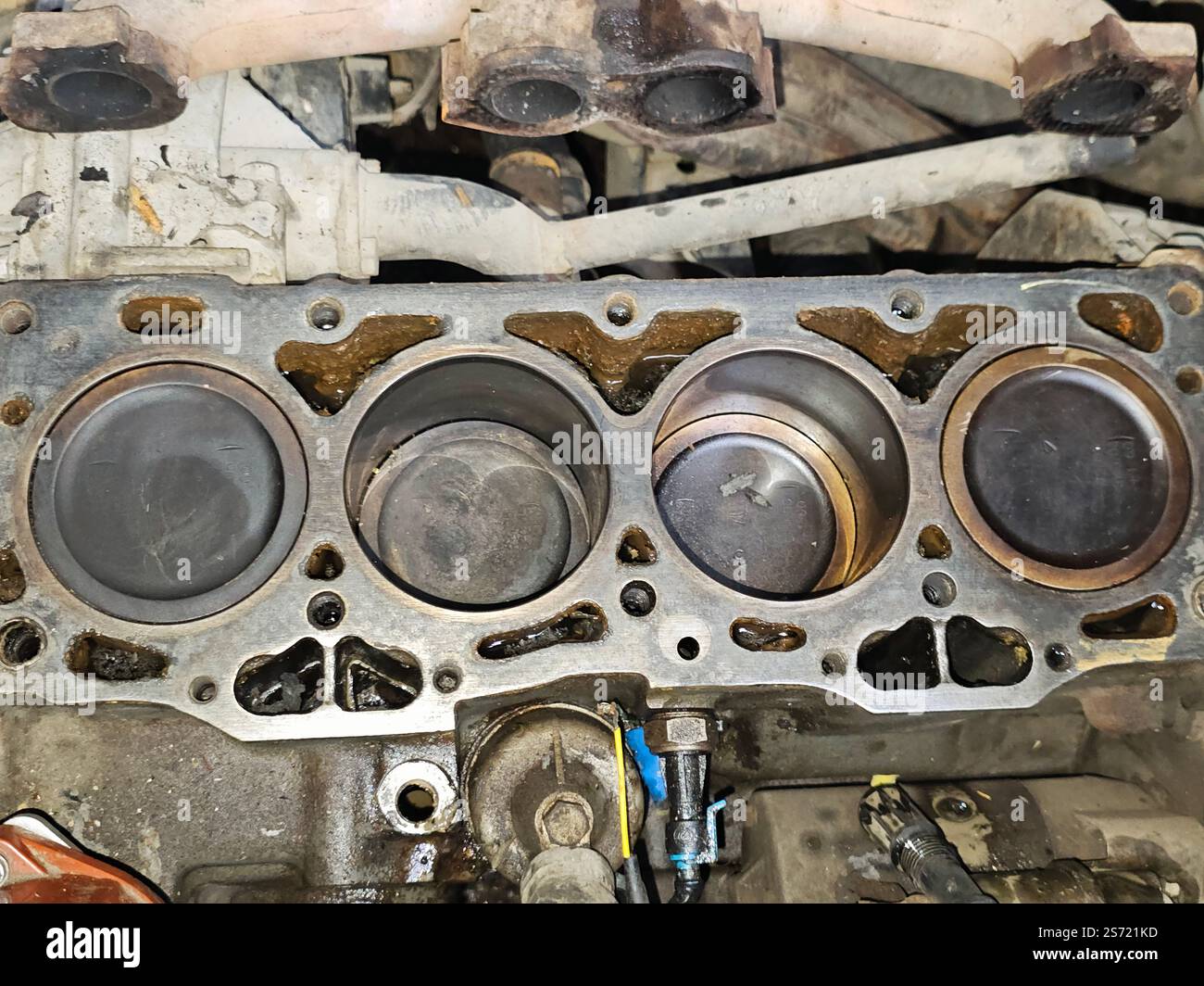 maintenance of automotive internal combustion engine, replacement of ...