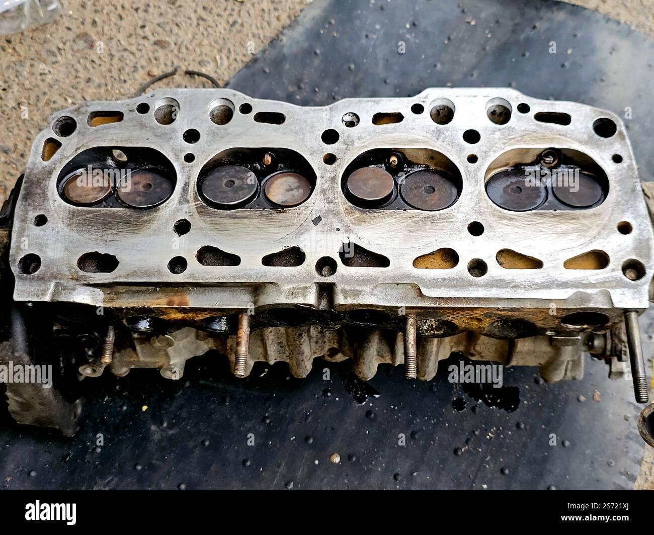 maintenance of automotive internal combustion engine, replacement of ...