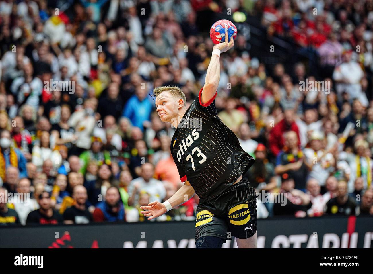 Wurf/Tor Timo Kastening (Deutschland, #73) DEN, Schweiz vs. Deutschland ...