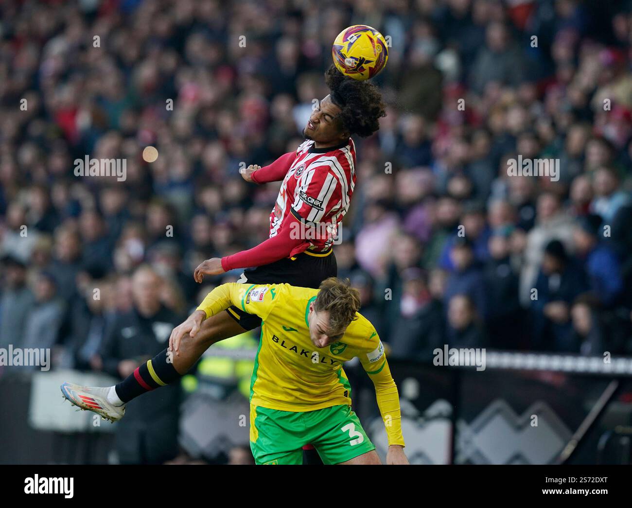 Sheffield, UK. 18th Jan, 2025. Sam McCallum of Sheffield United (up ...