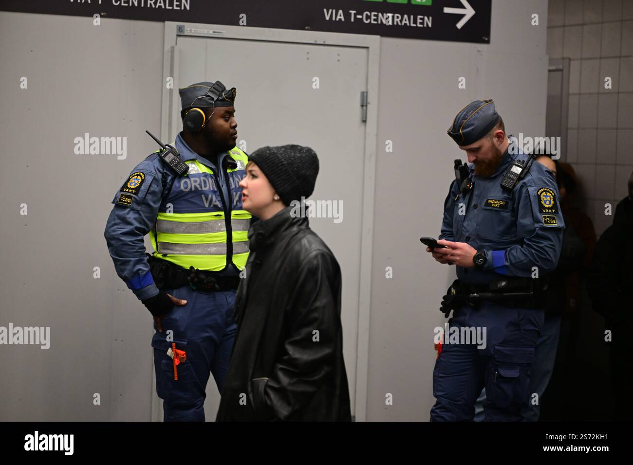 Stockholm, Uppland, Sweden. January 1 2025. Police and security guards in the subway during New ...