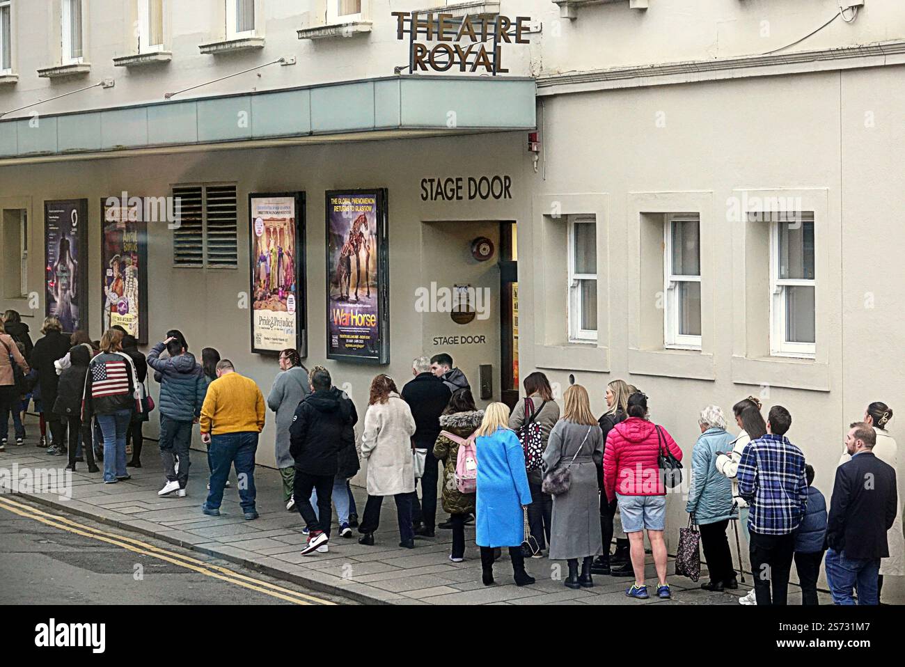 Glasgow, Scotland, UK. 18th January, 2025. UK Weather: Cloudy in the ...