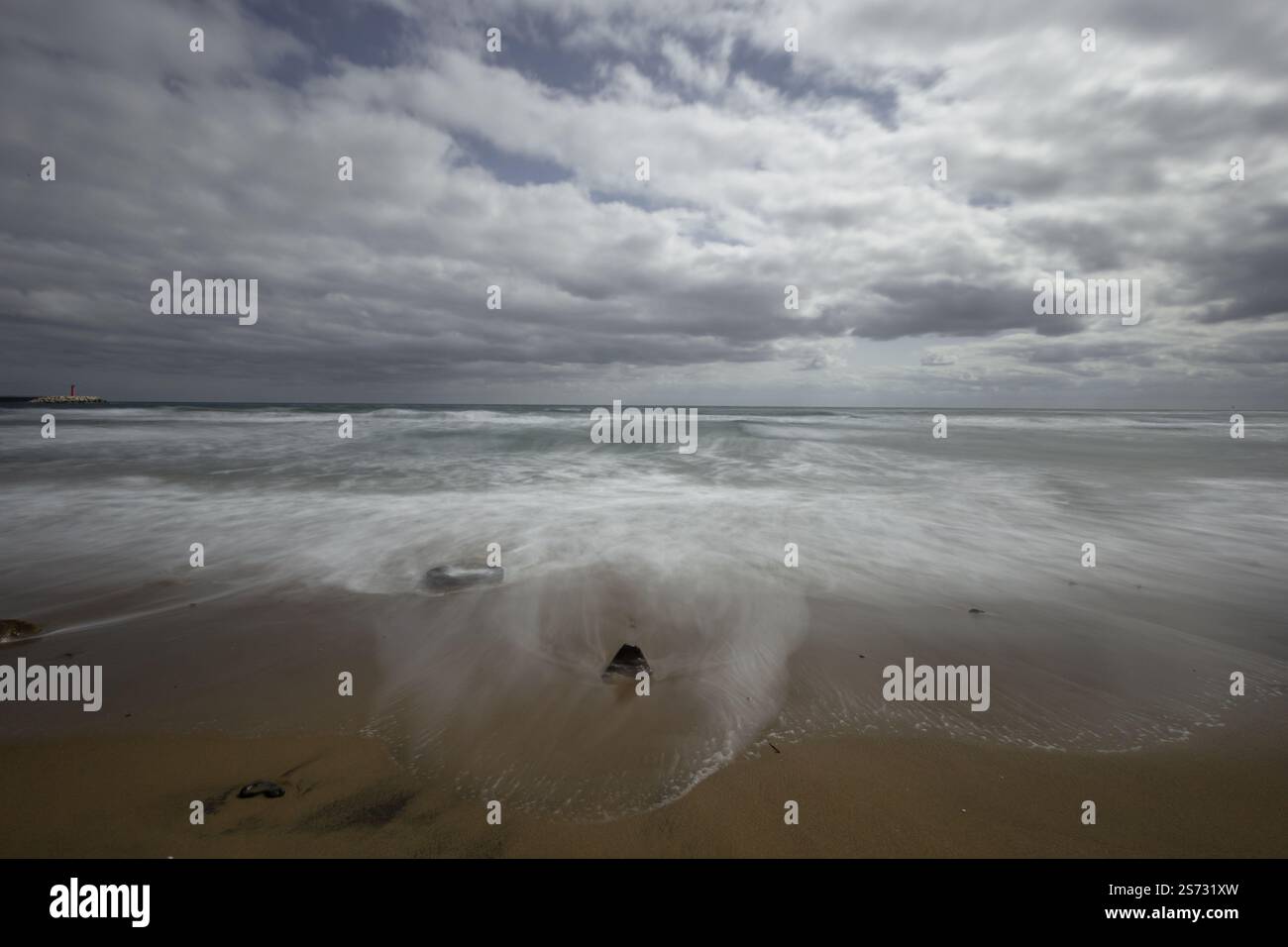 Spectacle Localized Rainstorms and Traces of Rough Waves, Long Exposure ...