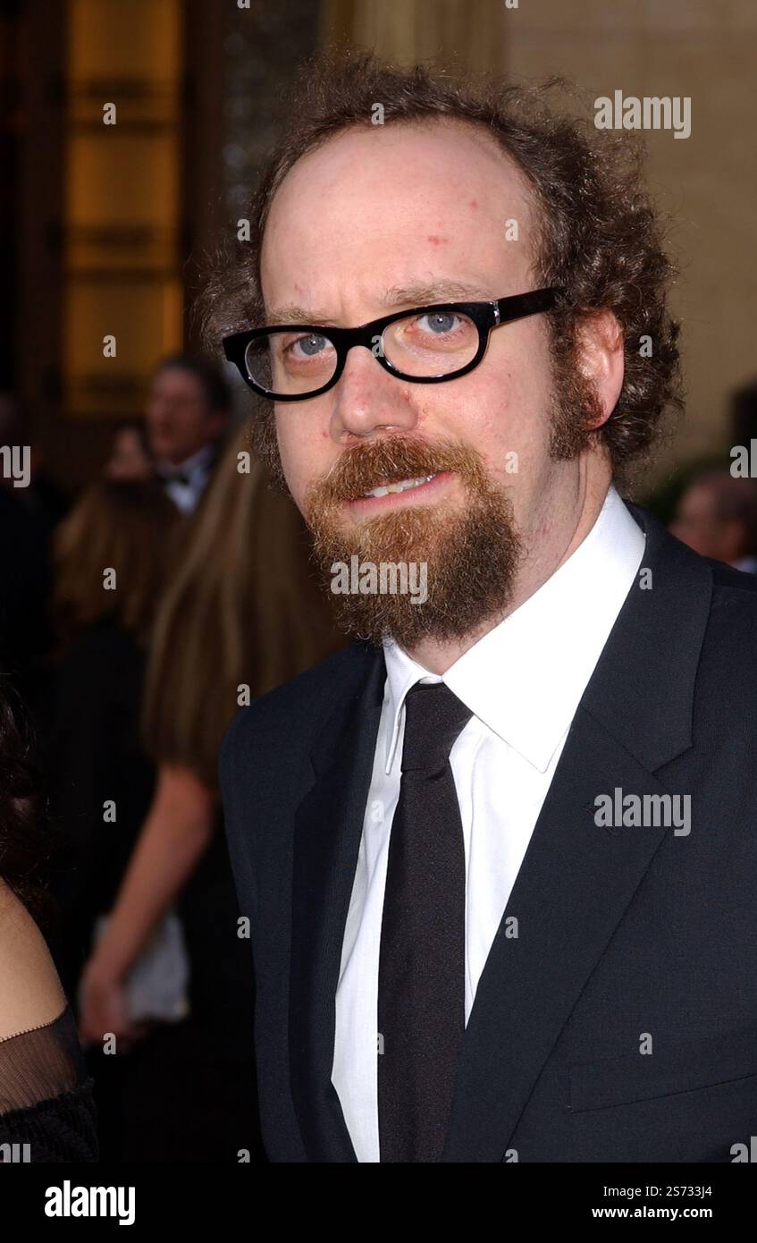 HOLLYWOOD, CALIFORNIA, USA: Paul Giamatti attends The 76th Annual ...