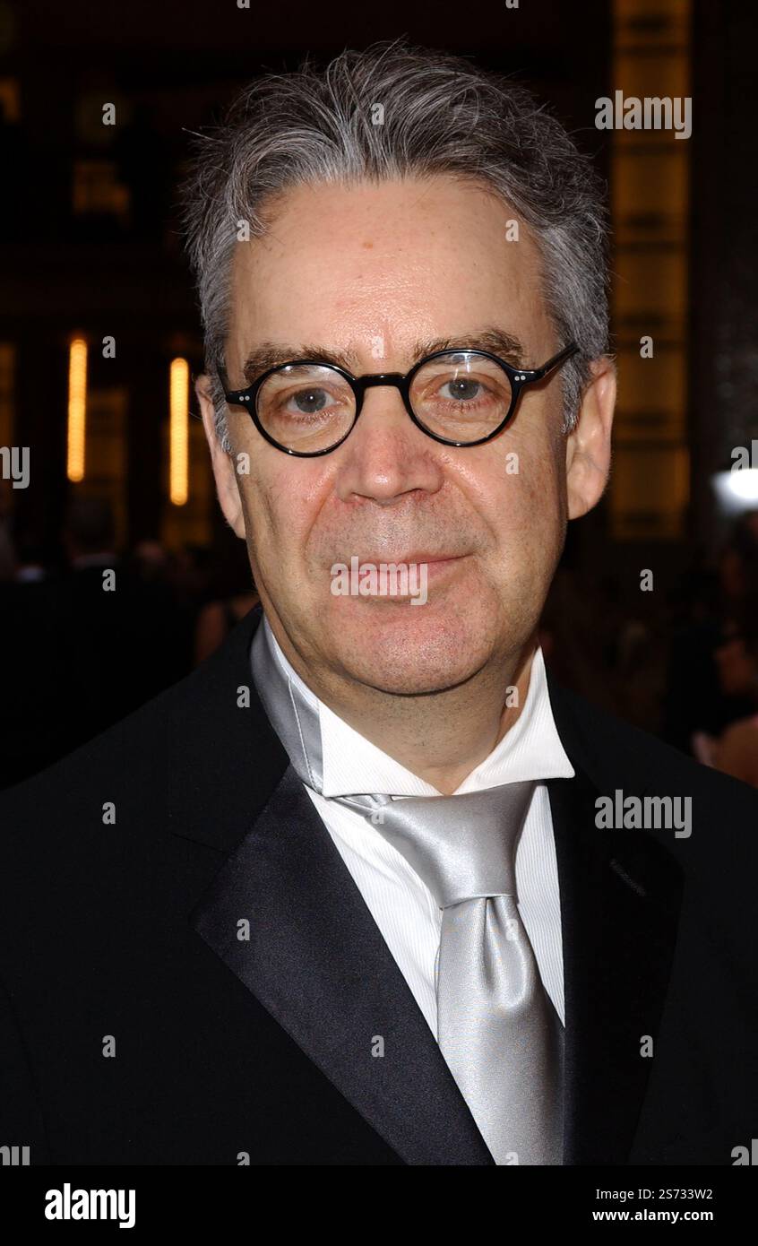 HOLLYWOOD, CALIFORNIA, USA: Howard Shore attends The 76th Annual ...