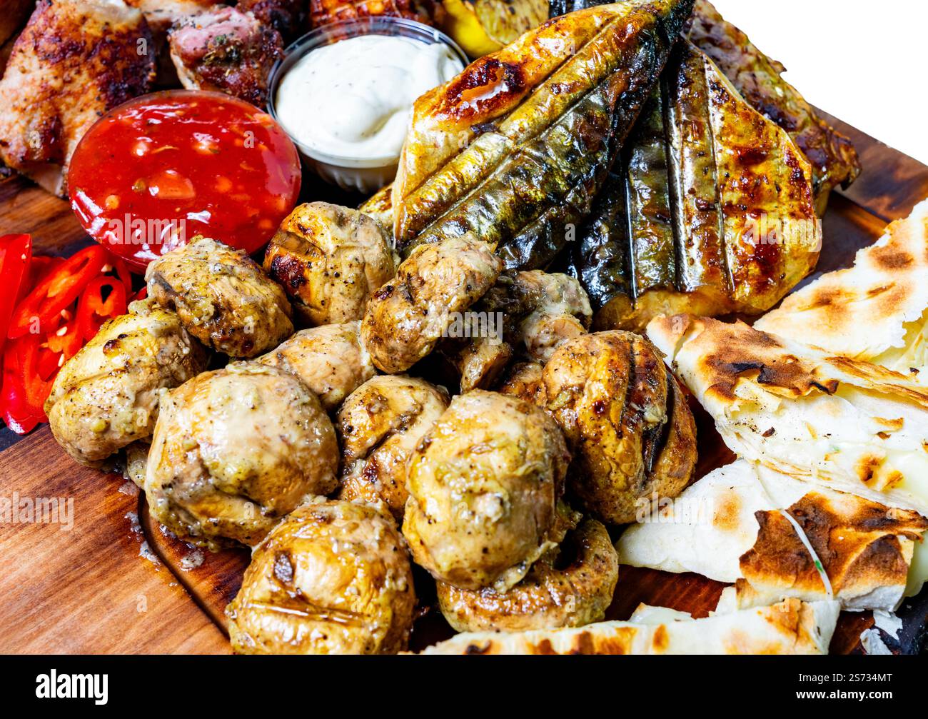 Colorful array fresh vegetables hi-res stock photography and images - Alamy