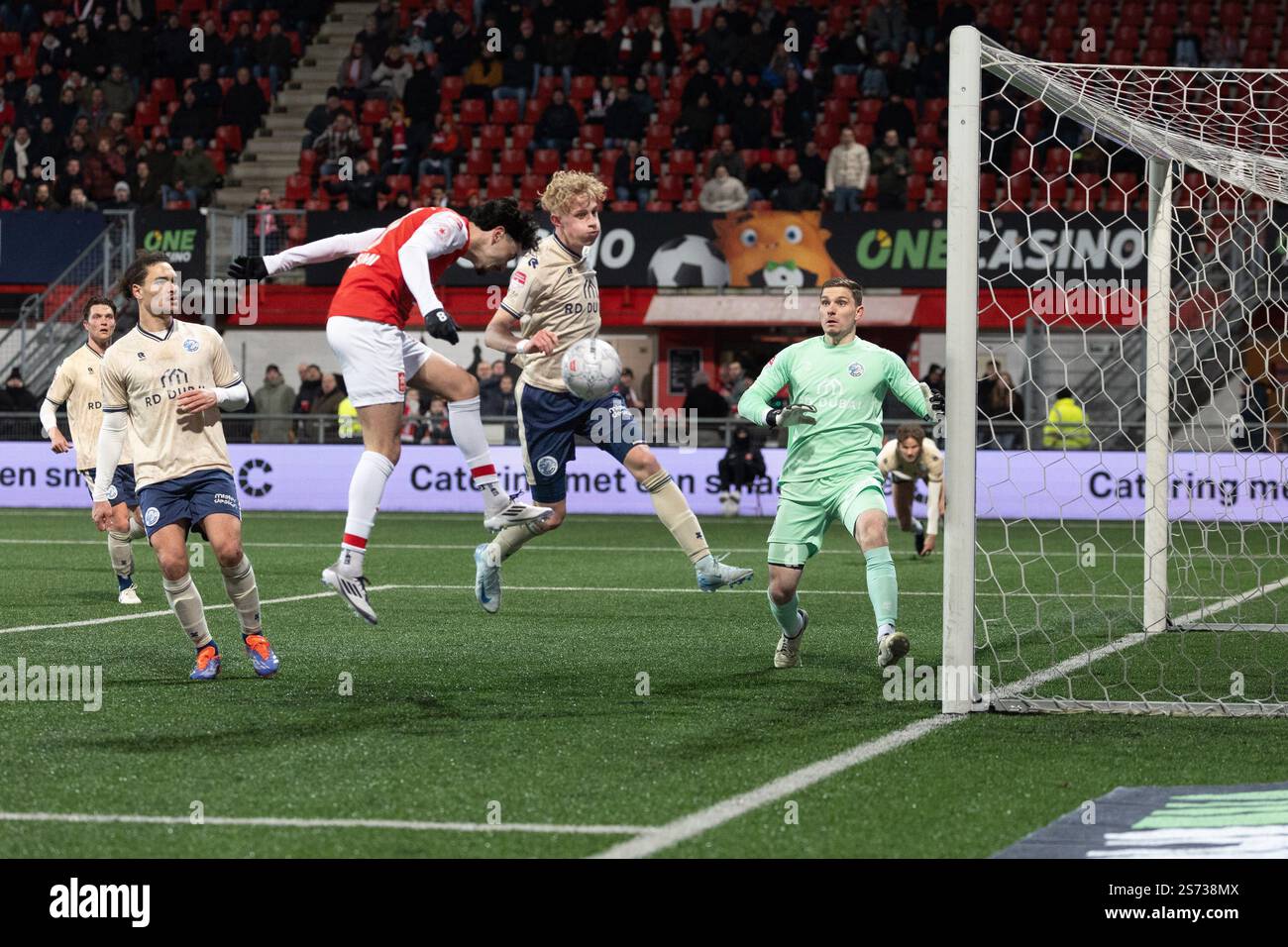 Maastricht, Nederland. 18th Jan, 2025. MAASTRICHT, football, 18-1-2025 ...