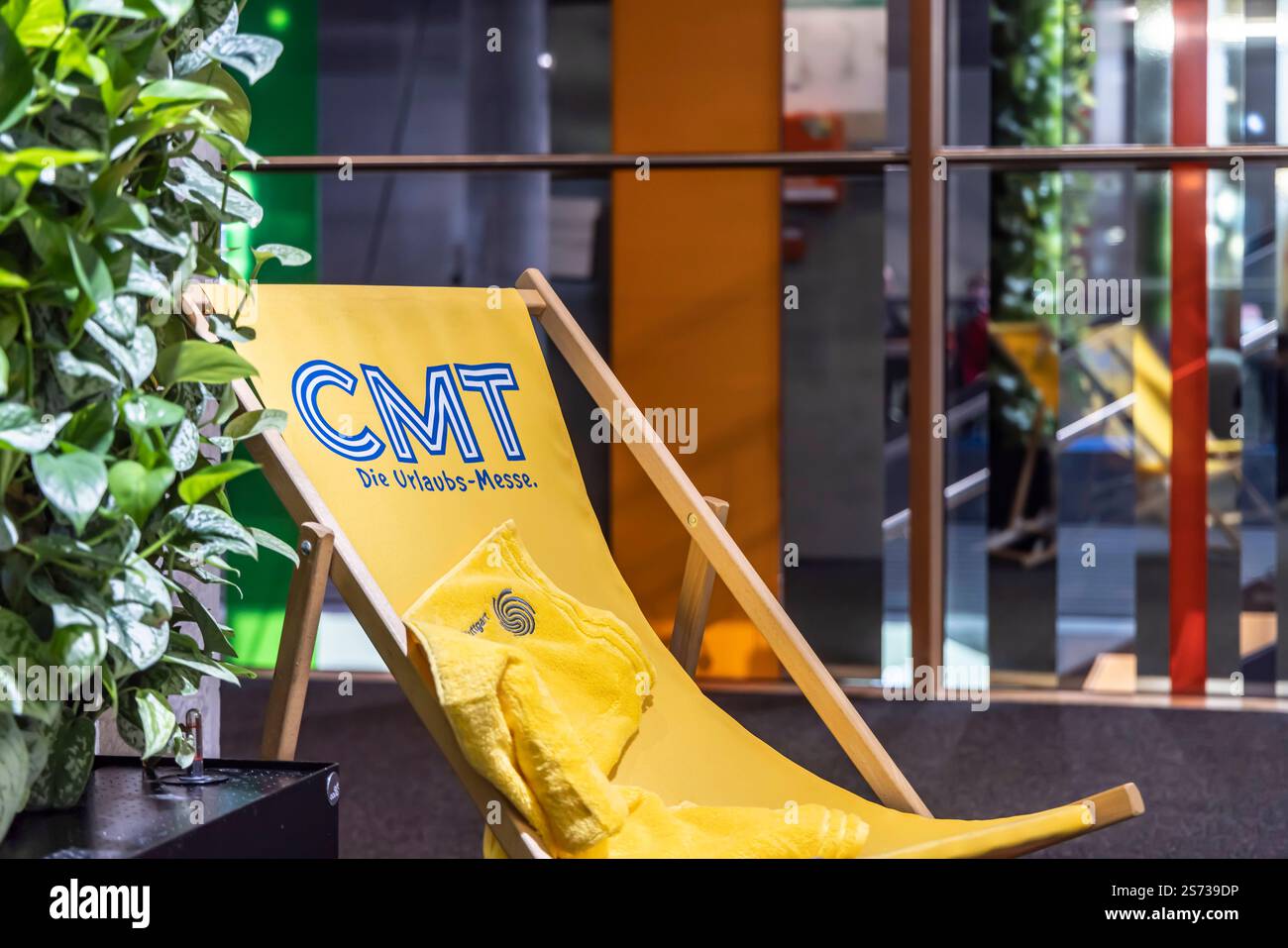 CMT in Stuttgart eröffnet. Die Messe Caravan - Motor - Touristik gilt ...