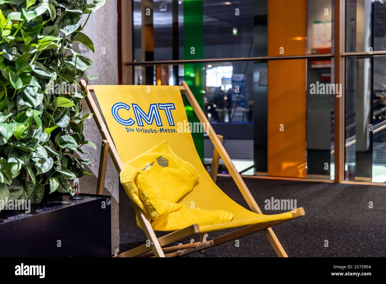 CMT in Stuttgart eröffnet. Die Messe Caravan - Motor - Touristik gilt ...